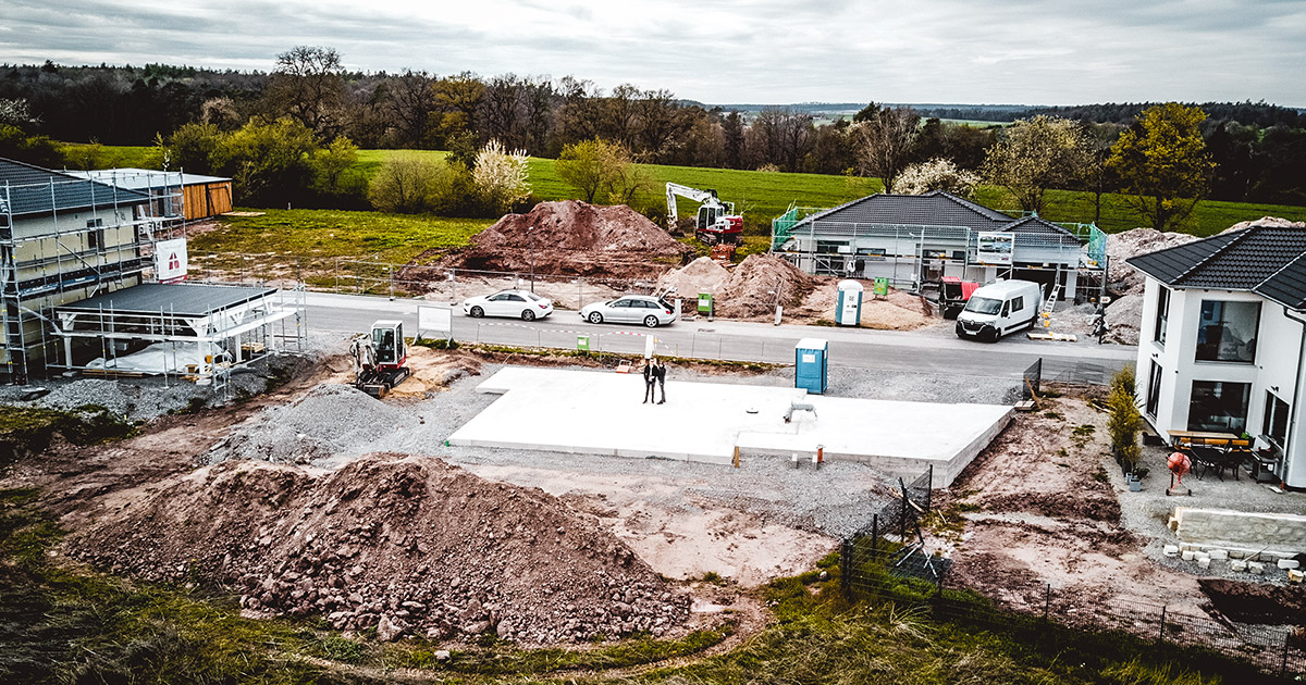 Die Bodenplatte – das Fundament unseres Hauses - Holzhaus Magazin